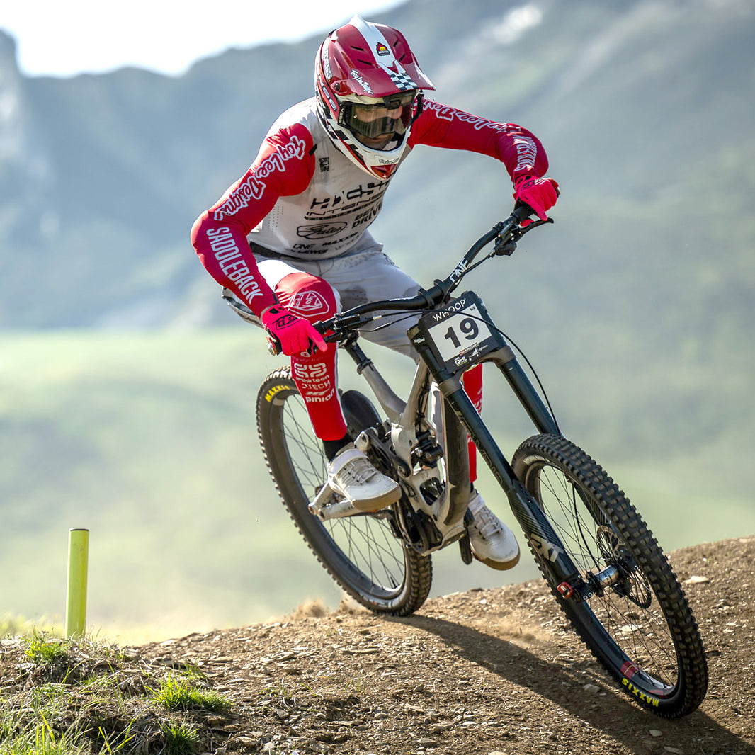 MTB Handlebars | Carbon & Aluminum Bars