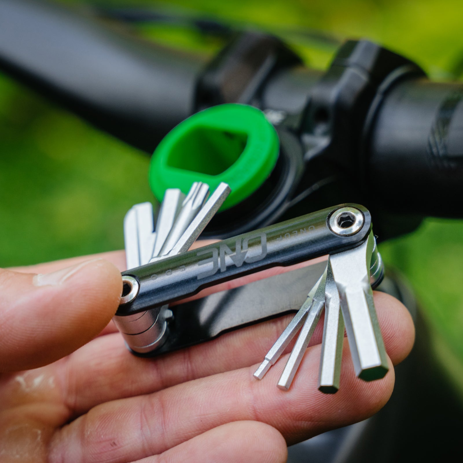 OneUp Components EDC Lite - MTB On-bike Tool Storage